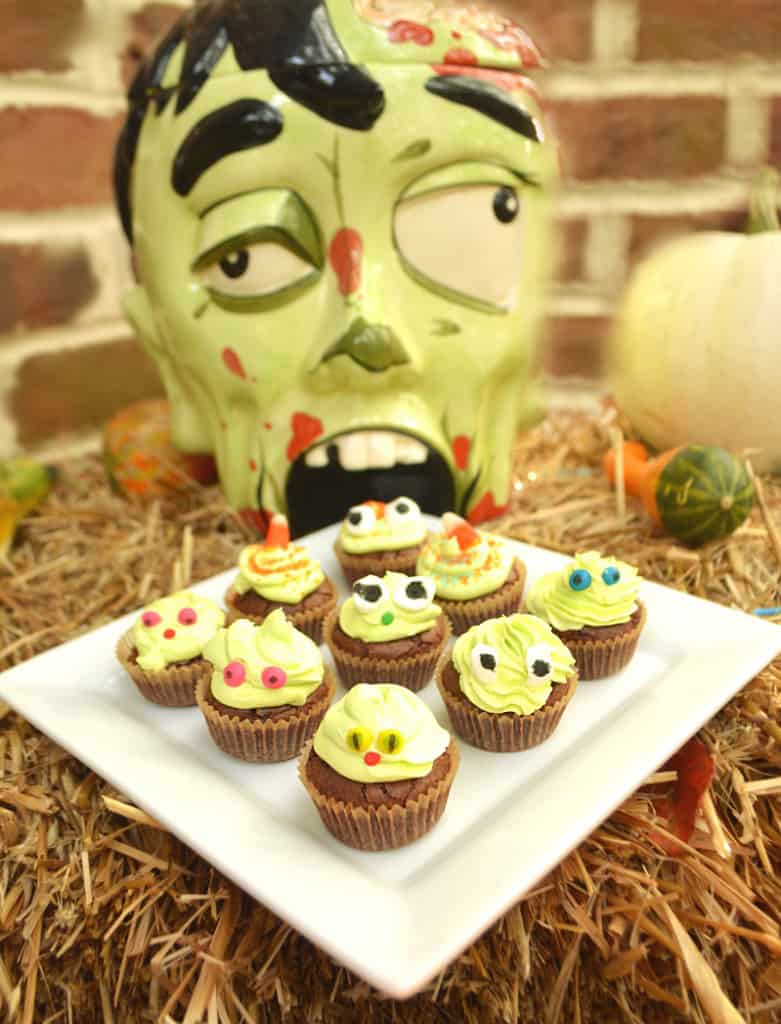 Monster & Lizard Eye Candy Decorations - Crafty Cooking Mama